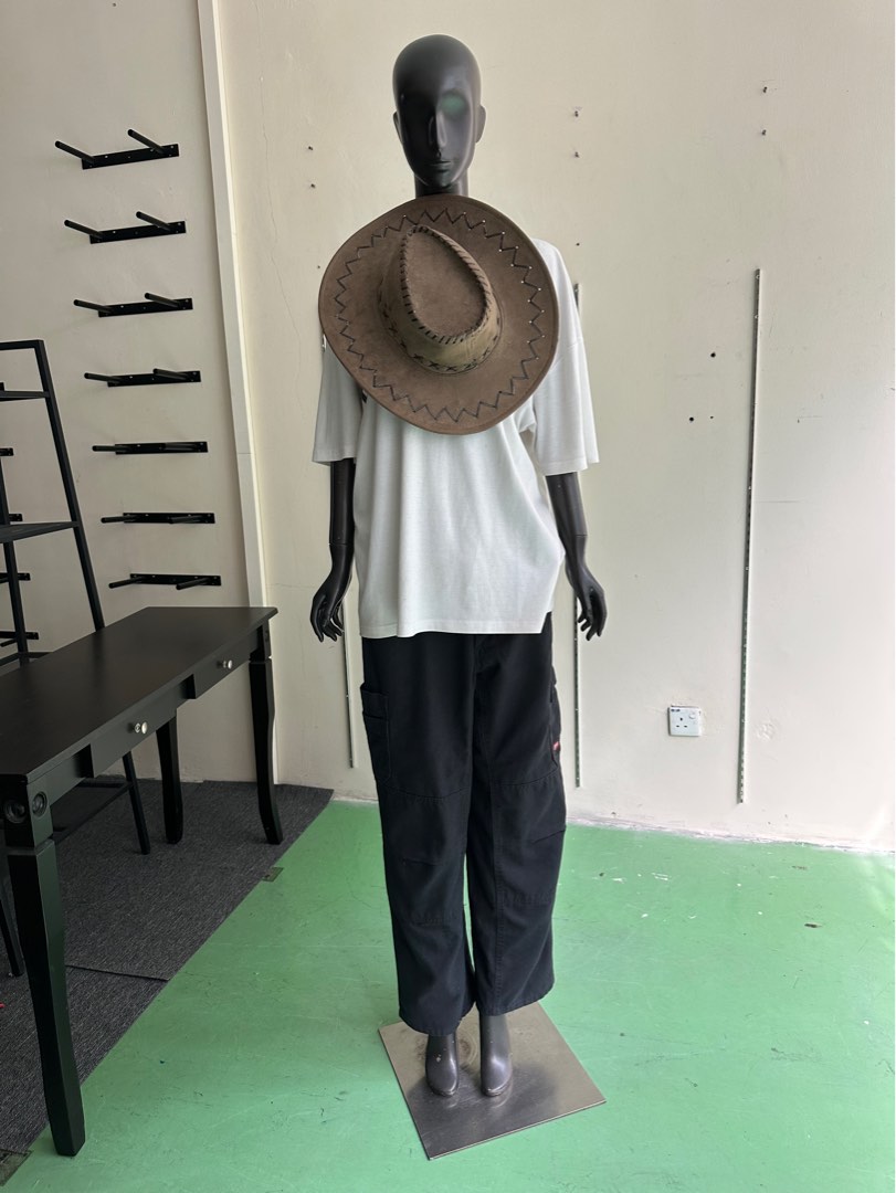 Full Body Female Mannequin, Men's Fashion, Watches & Accessories, Cap ...