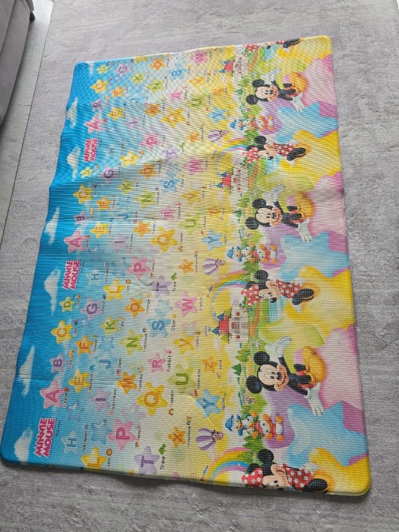 Minnie Mouse Alphabet Play Mat (2m x 1.5m ), Babies & Kids, Infant ...