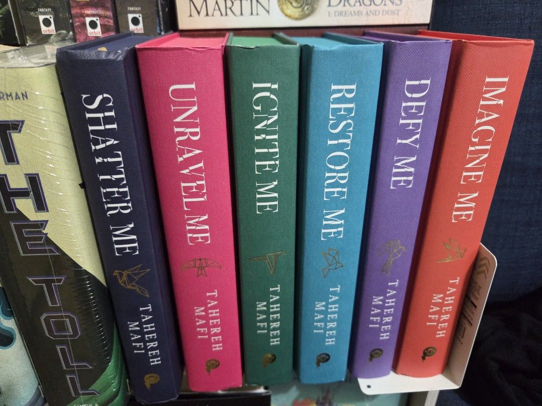 Shatter Me Series Collector's Edition by Tahereh Mafi | hardcover ...