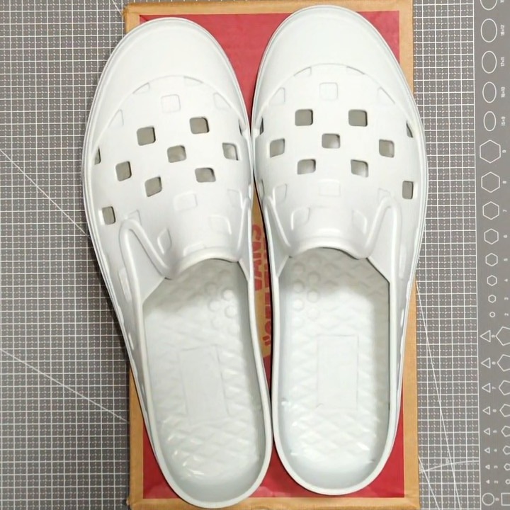 Vans Slip-On Mule Trek US 11, Women's Fashion, Footwear, Sneakers on ...