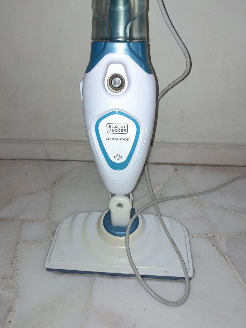 Black+Decker Steam Mop FSM1605, TV & Home Appliances, Vacuum Cleaner ...