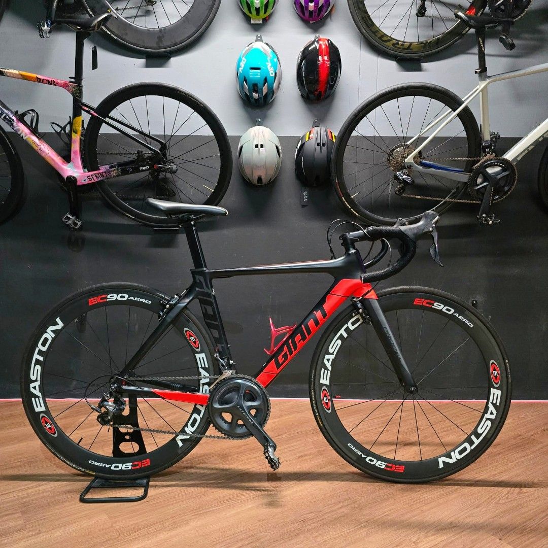 Giant Propel Advanced Full Carbon Road Bike 8.5kg, Sports Equipment ...