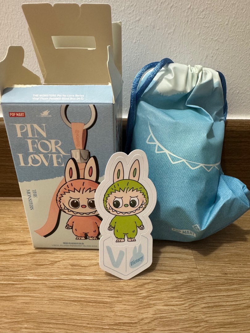 Labubu Pin For Love *V*, Hobbies & Toys, Toys & Games on Carousell