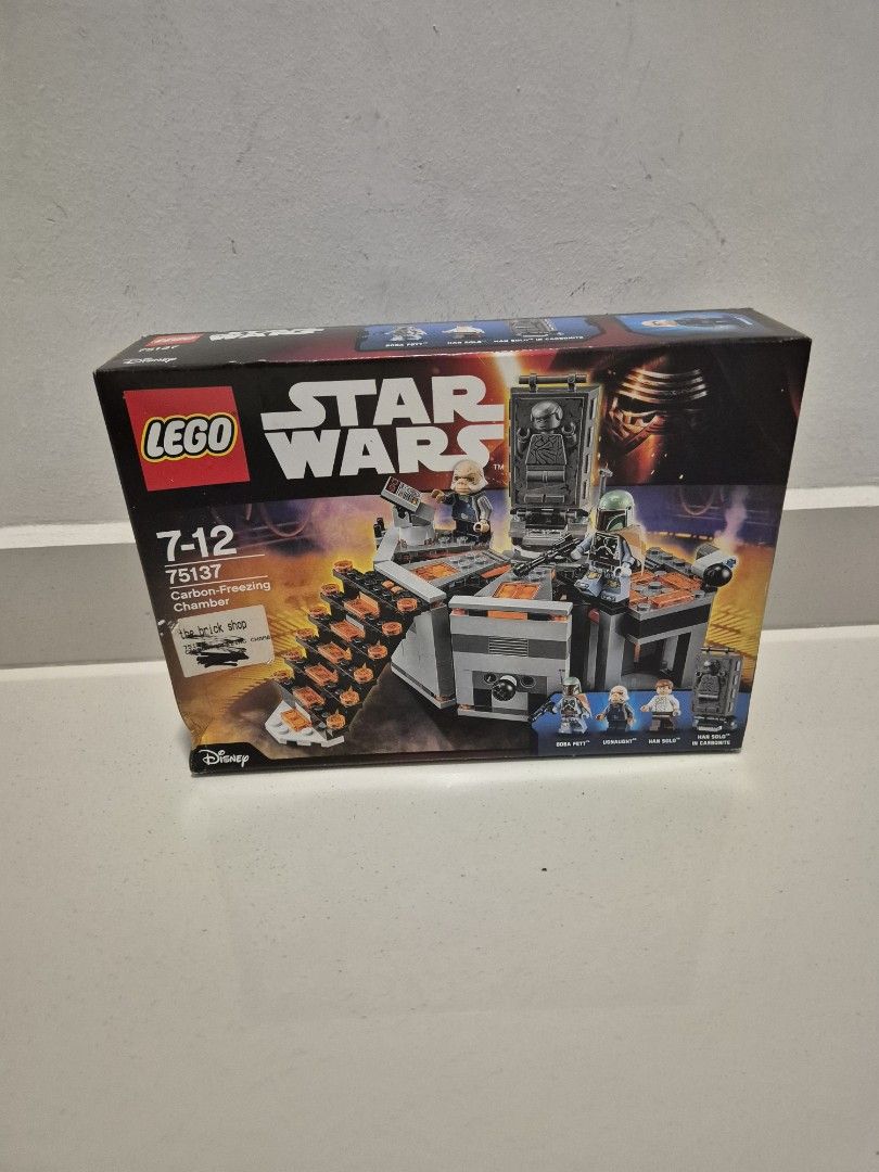 LEGO Star Wars 75137 Carbon-Freezing Chamber, Hobbies & Toys, Toys ...