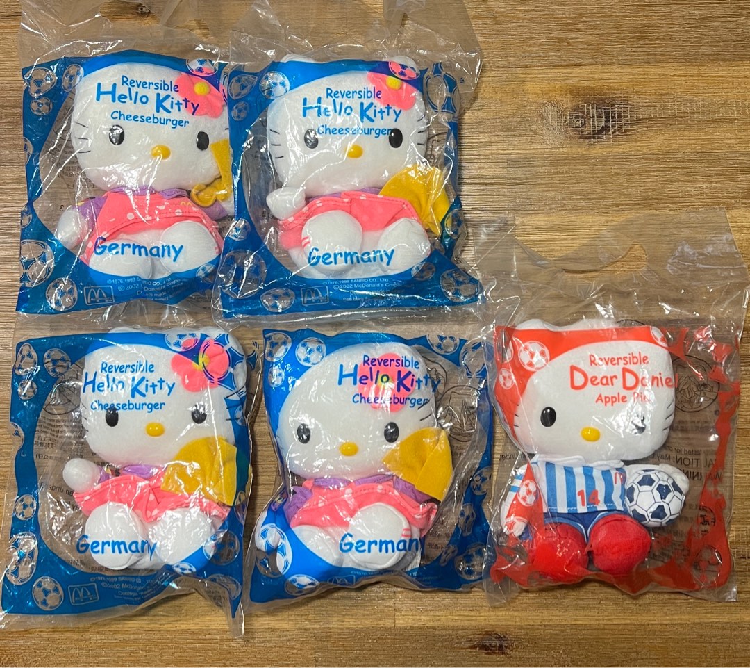McDonald's Hello Kitty Reversible Plush Toys - FIFA World Cup (2002 ...