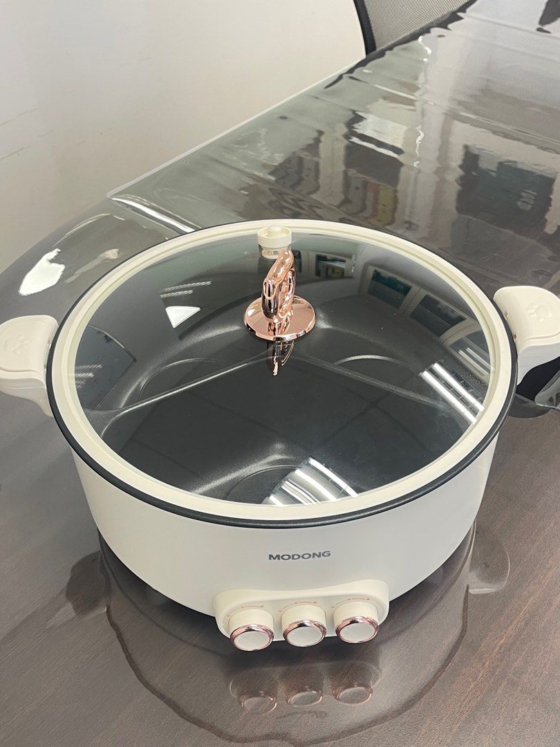 Modong Electric Hot Pot with Divider, TV & Home Appliances, Kitchen ...
