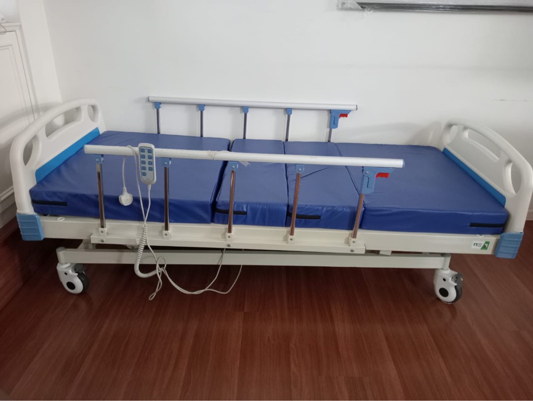 Neolee Rehab Supply Electric Hospital Bed, Furniture & Home Living ...