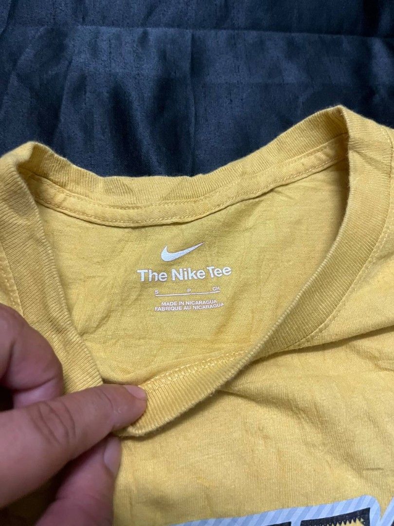 Nike warna Kuning size S, Men's Fashion, Tops & Sets, Tshirts & Polo ...