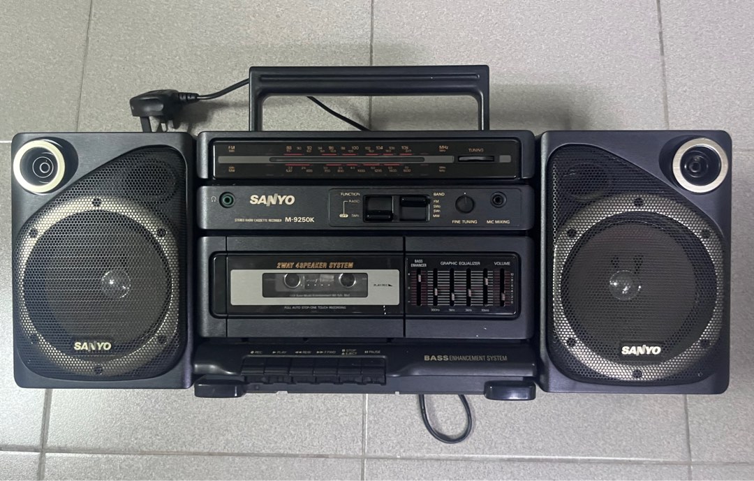Sanyo Radio Cassette , Panasonic , Onkyo , Sony , Nakamichi , Samsung ...