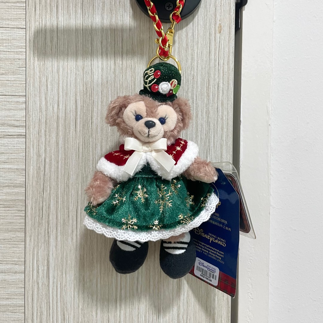 Disney Shellie May Christmas Bag Charm (Duffy and Friends), Hobbies ...