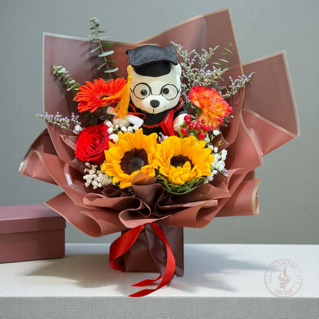 Sunshine Graduation Bear Fresh Flower Bouquet | Same Day Delivery ...