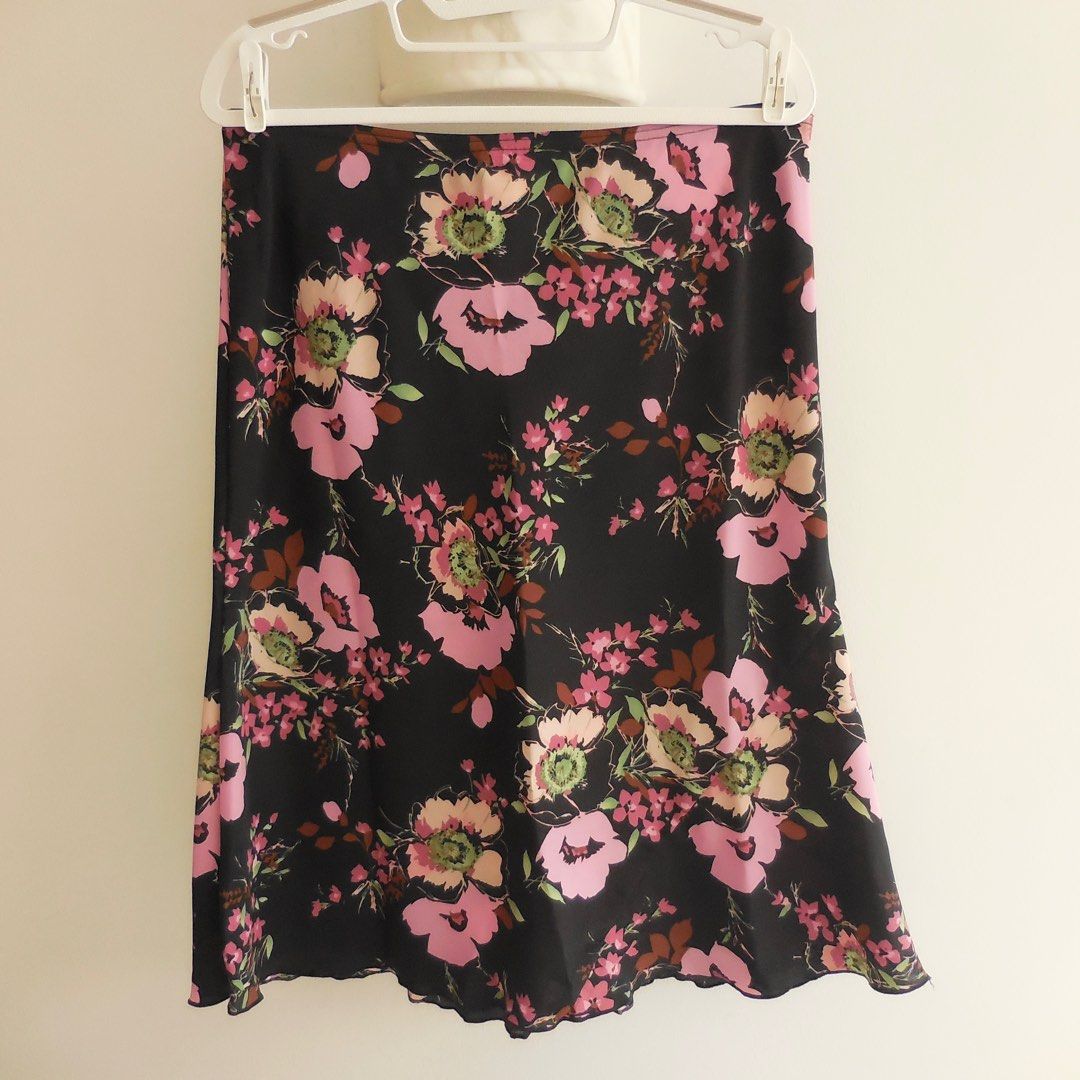 90s vintage pink floral midi skirt, Women's Fashion, Bottoms, Skirts on ...