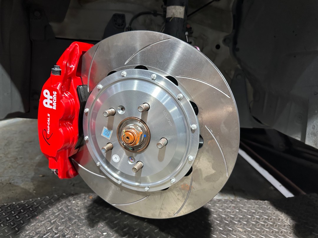 AP racing radical 2, Car Accessories, Accessories on Carousell