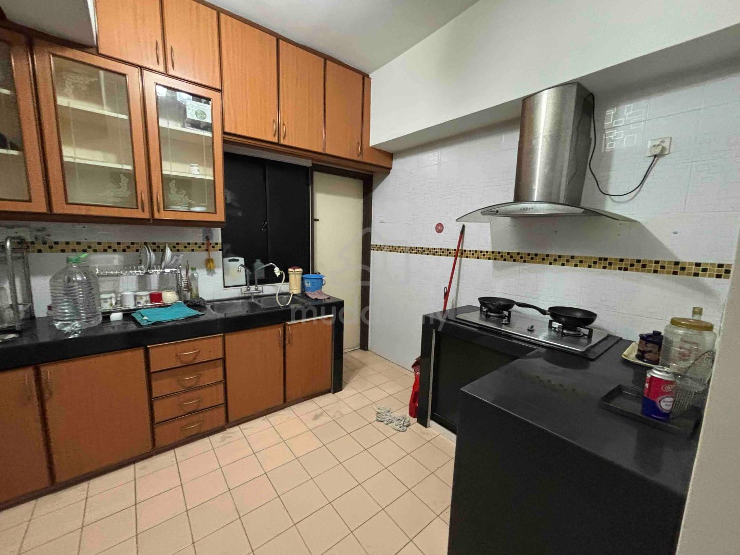 Apartment kepong wangsa permai for rent (prima saujana) partially ...