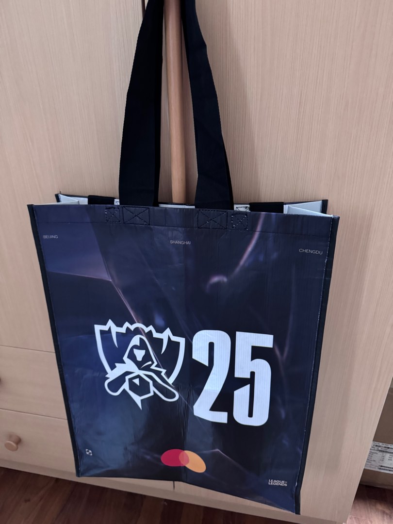 League of Legends Worlds 25 Tote Bag, Women's Fashion, Bags & Wallets ...
