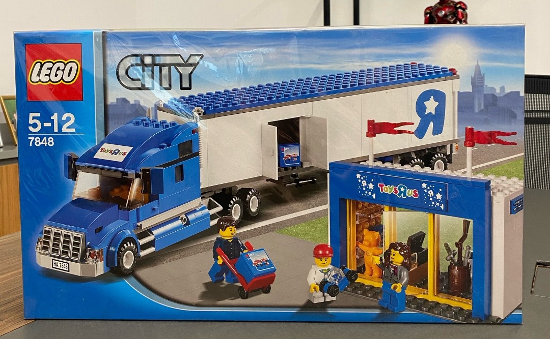Lego City 7848 Toys R Us City Truck, Hobbies & Toys, Toys & Games on ...