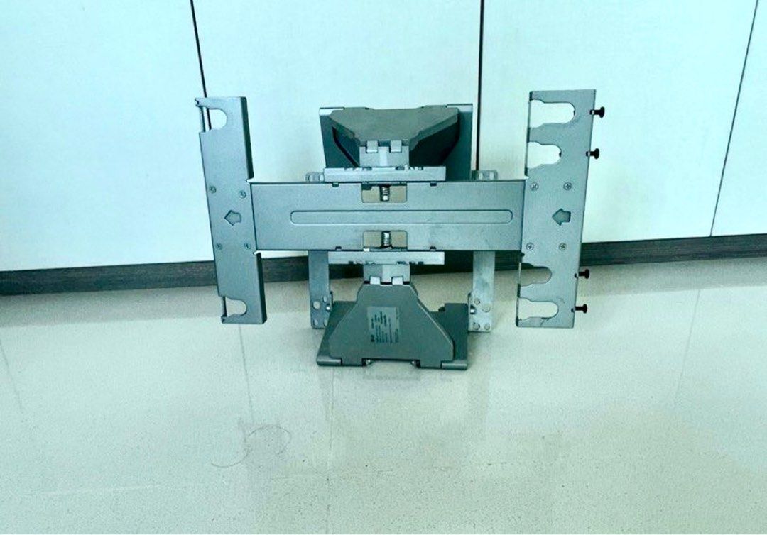 LG TV Wall Mount, Computers & Tech, Parts & Accessories, Other ...