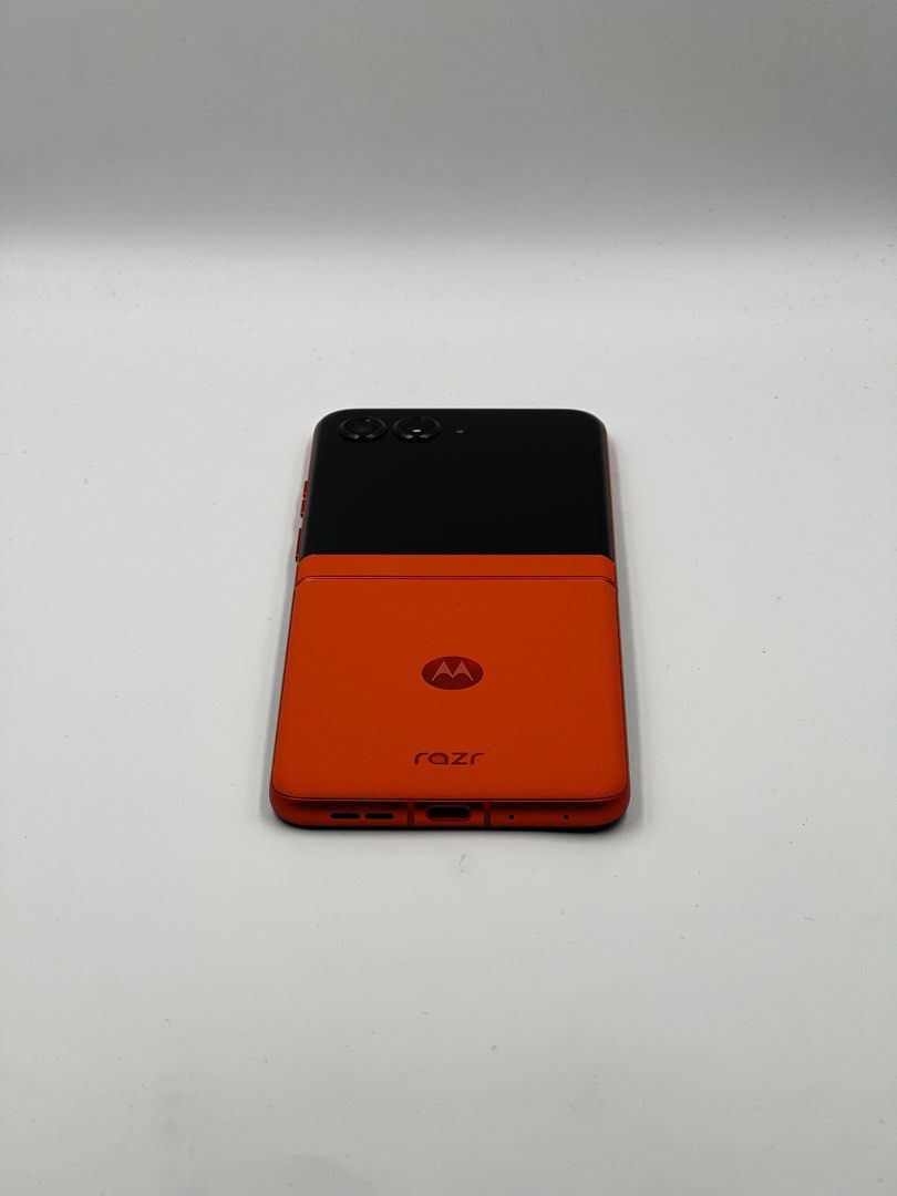 Motorola Razr 50 Spritz Orange 256GB, Mobile Phones & Gadgets, Mobile ...