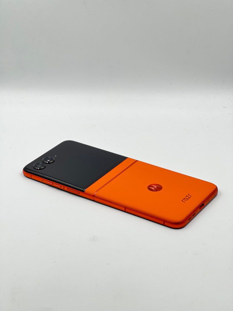 Motorola Razr 50 Spritz Orange 256GB, Mobile Phones & Gadgets, Mobile ...