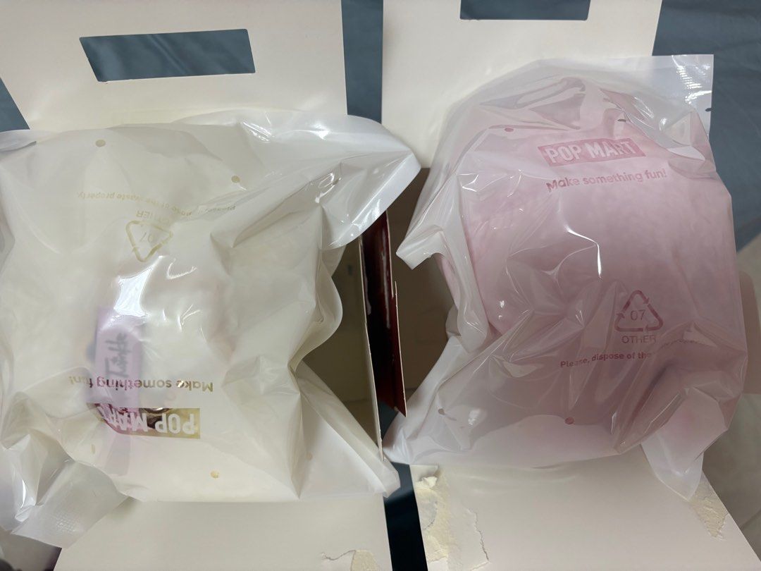 POP MART Twinkle Twinkle Savor the Moment Series-Earphone Case Blind ...