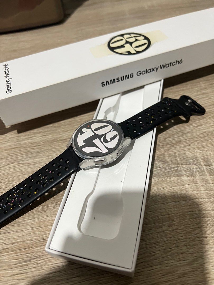 Samsung Galaxy Watch6, Mobile Phones & Gadgets, Wearables & Smart ...