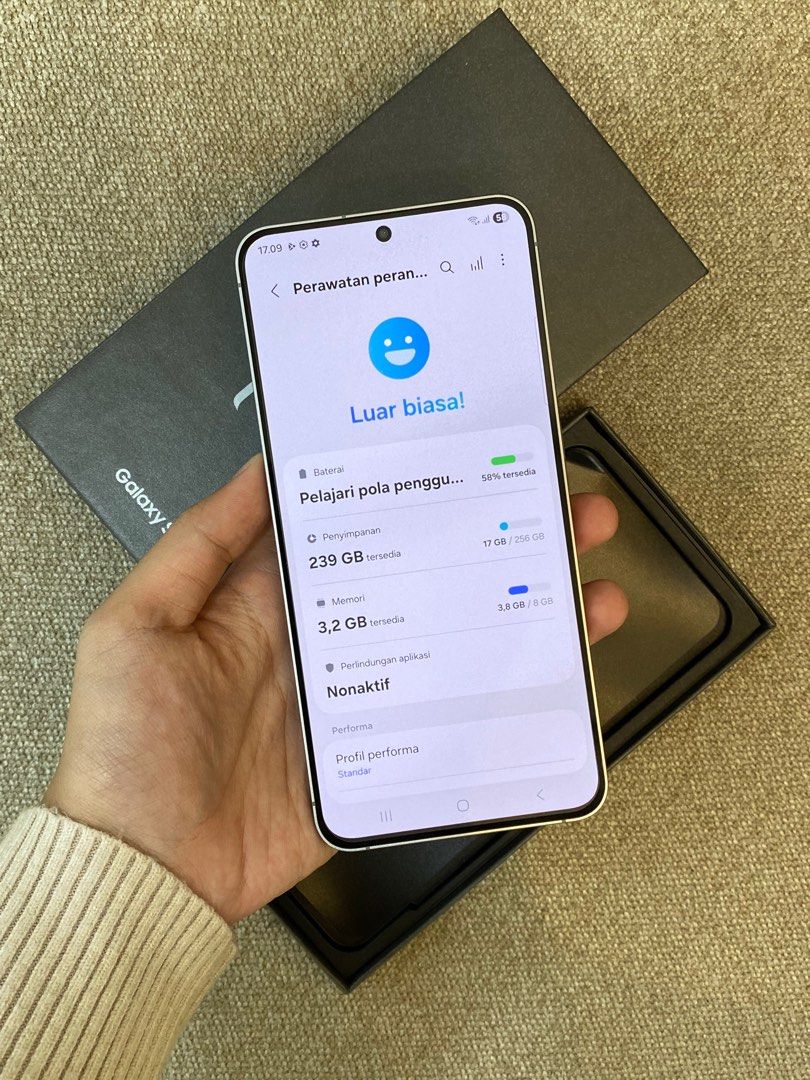 Samsung S25 FE 8/256Gb Jet Black Garansi On s/d Okt 2026, Telepon ...