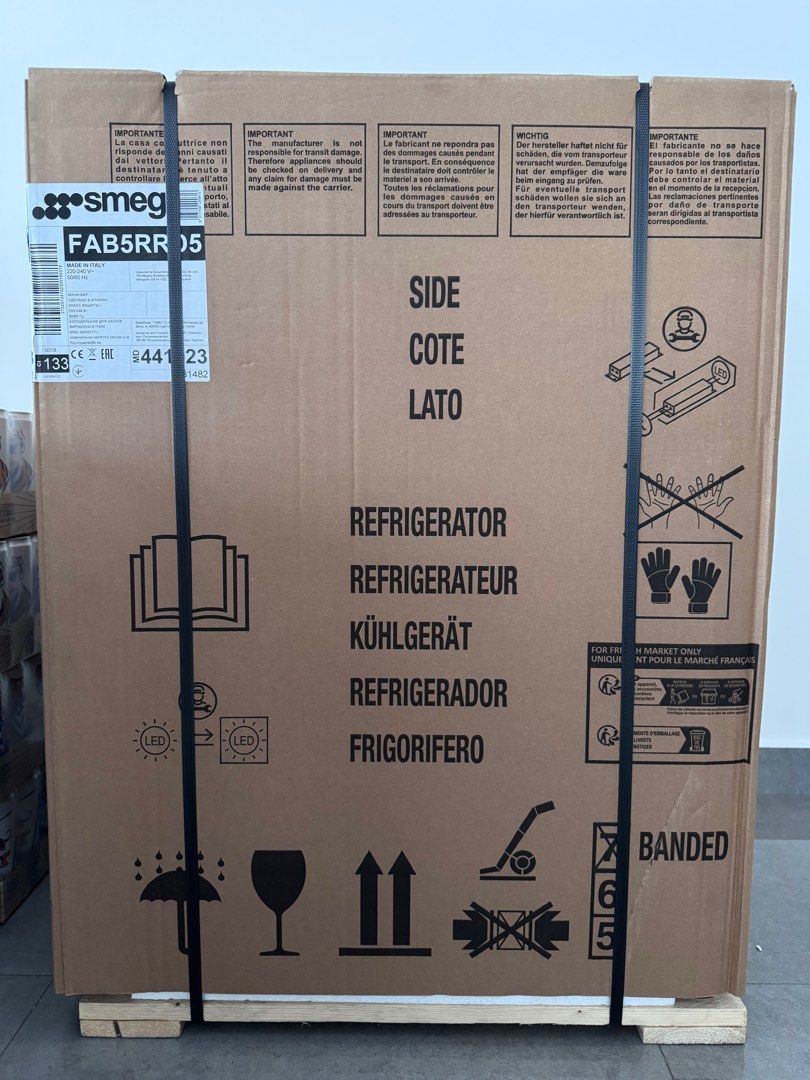 Smeg FAB5RR05 Mini Fridge - Red, TV & Home Appliances, Kitchen ...