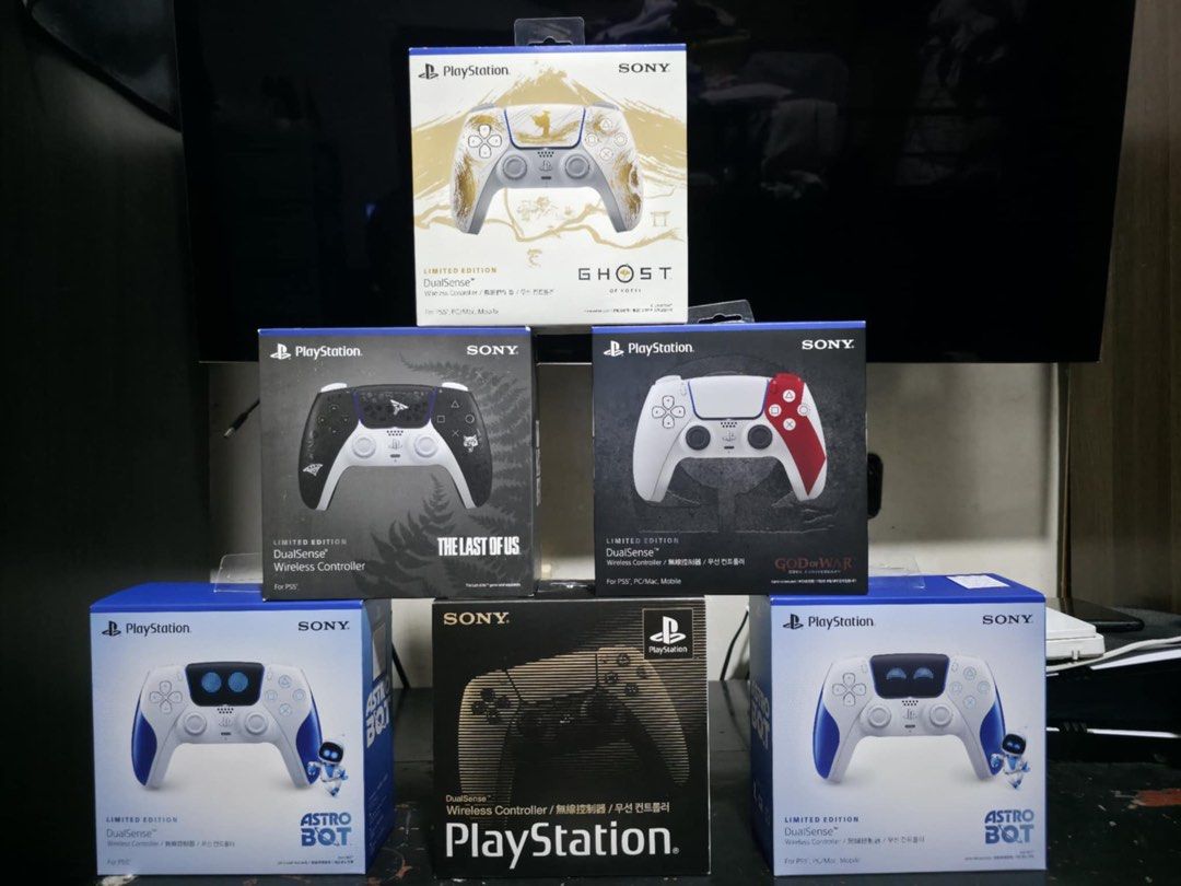 Sony PS5 DualSense (Astrobot Joyful Edition), Video Gaming, Gaming ...