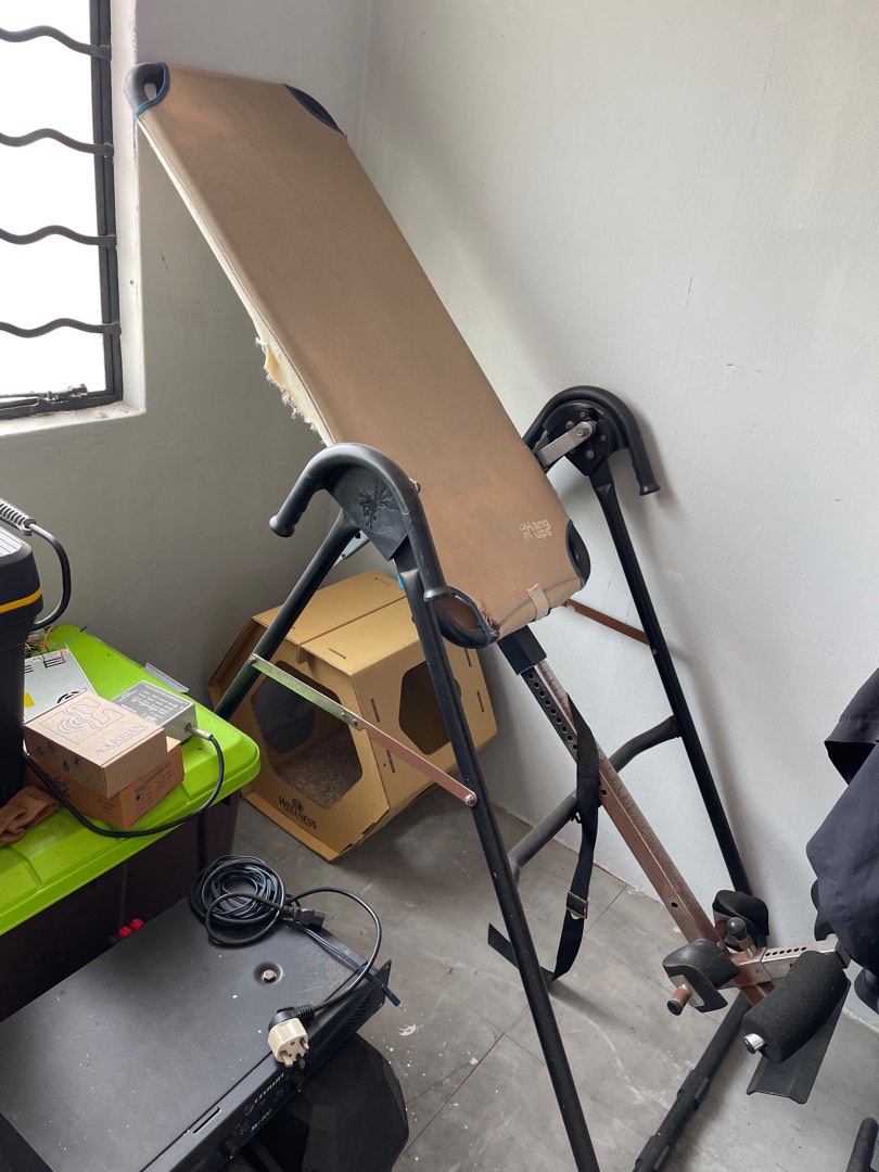 Teeter Hang Ups Inversion Table, Sports Equipment, Exercise & Fitness ...