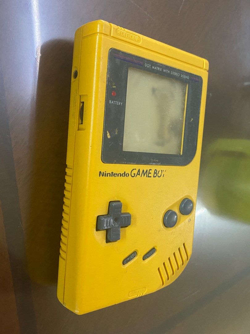 Vintage Nintendo Game Boy YELLOW VERSION - Handheld Game Console Yellow ...