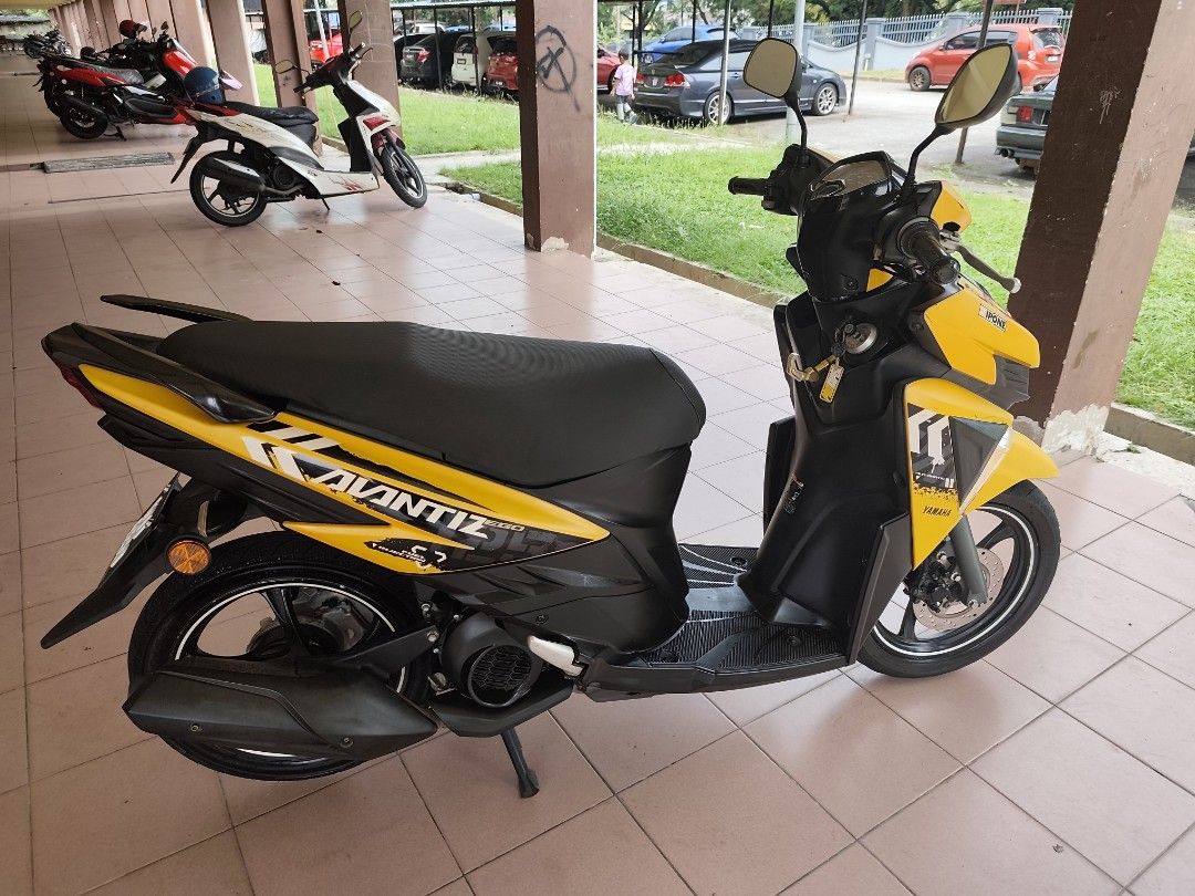 Yamaha Avantiz 125cc Scooter, Motorbikes on Carousell