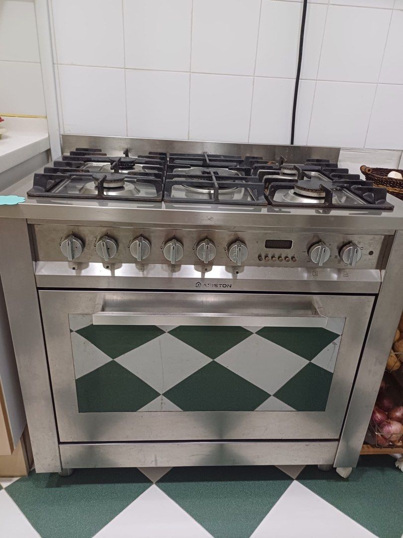 Ariston Stainless Steel Gas Stove, TV & Home Appliances, Kitchen ...