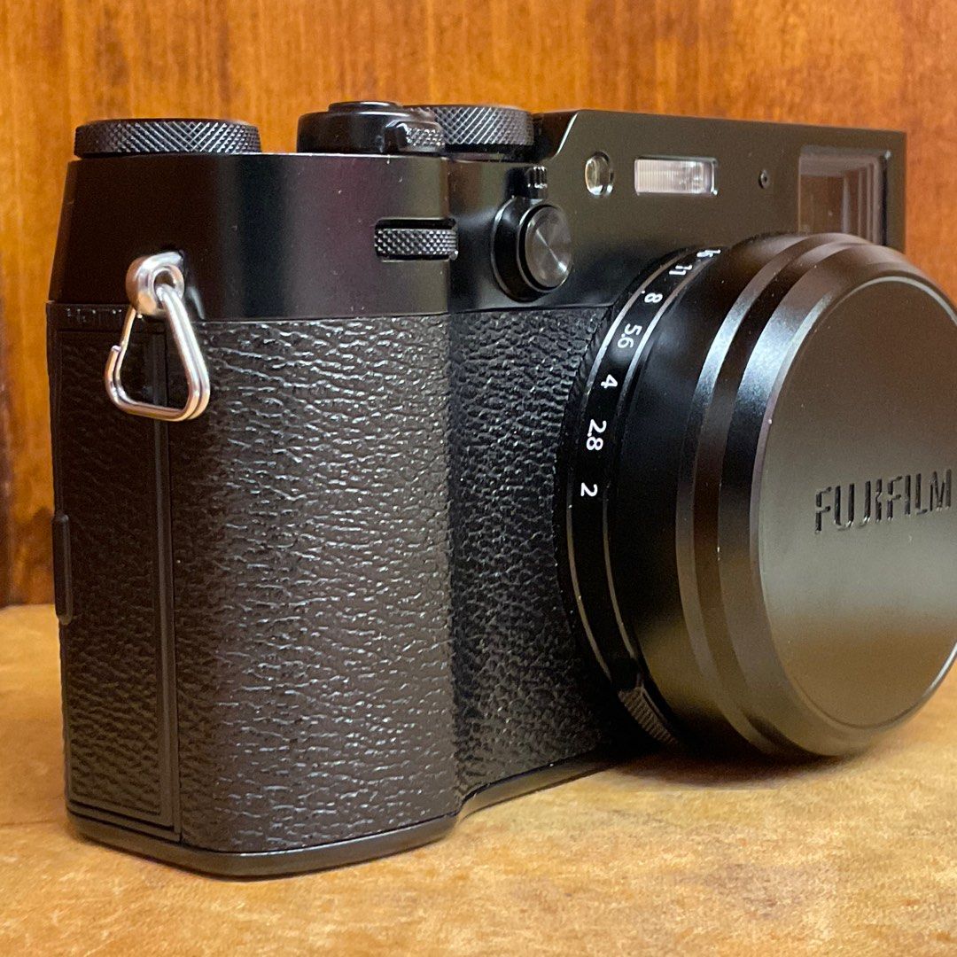 FUJIFILM X100VI W/BOX (4D018234), Photography, Cameras on Carousell