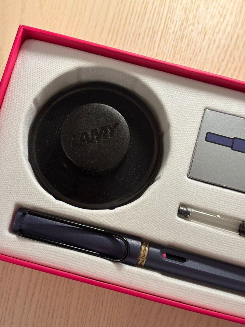 LAMY safari Fountain Pen + T10 & T52 Set, Hobbies & Toys, Stationery ...