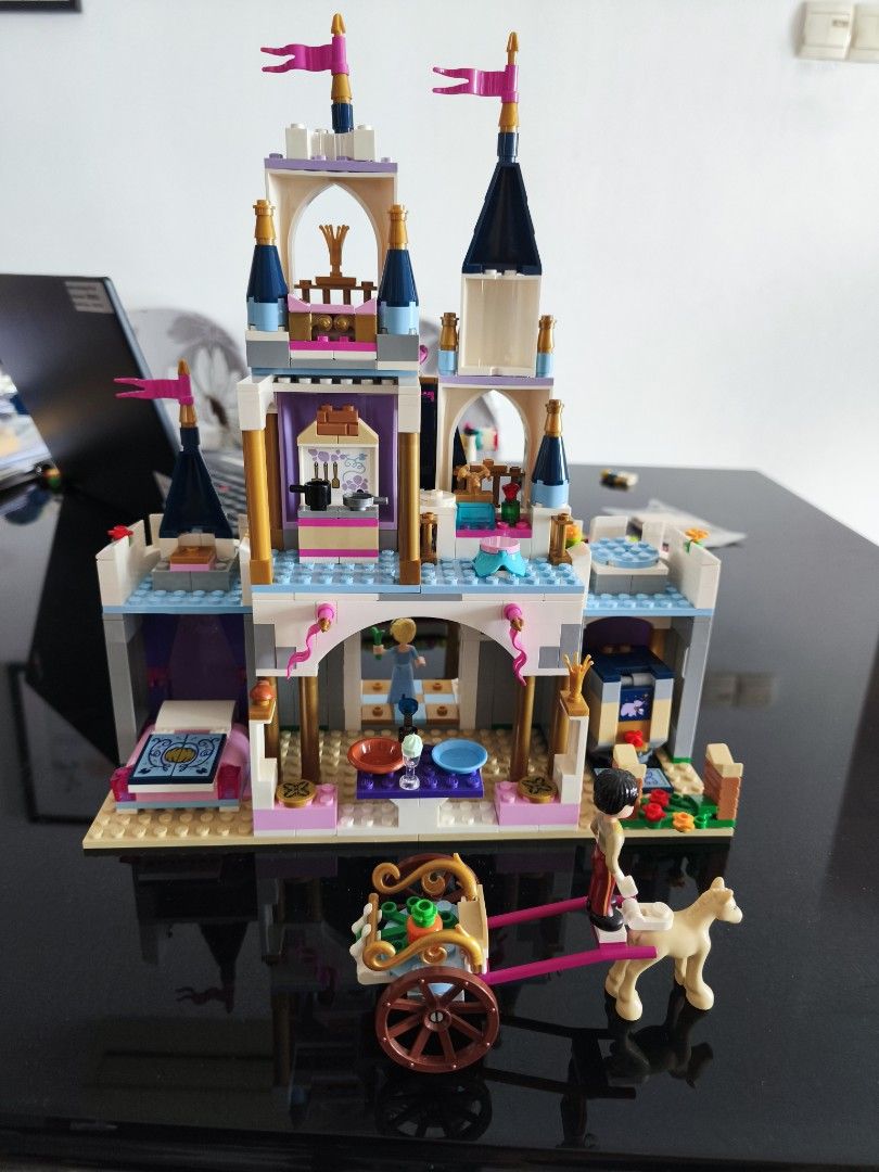 Lego Disney Princess Cinderella's Castle Set, Hobbies & Toys, Toys ...