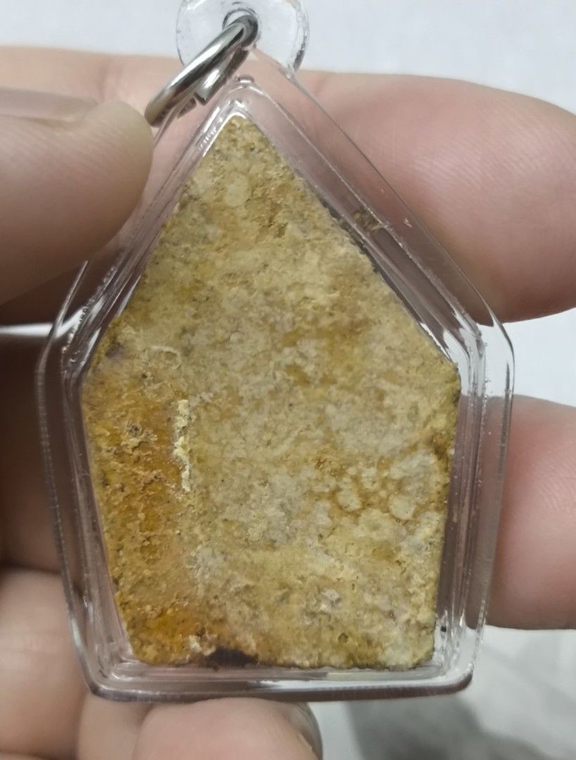 LP chamnan - 3rd batch Khun Peng w Betel nut + holy water, Hobbies ...