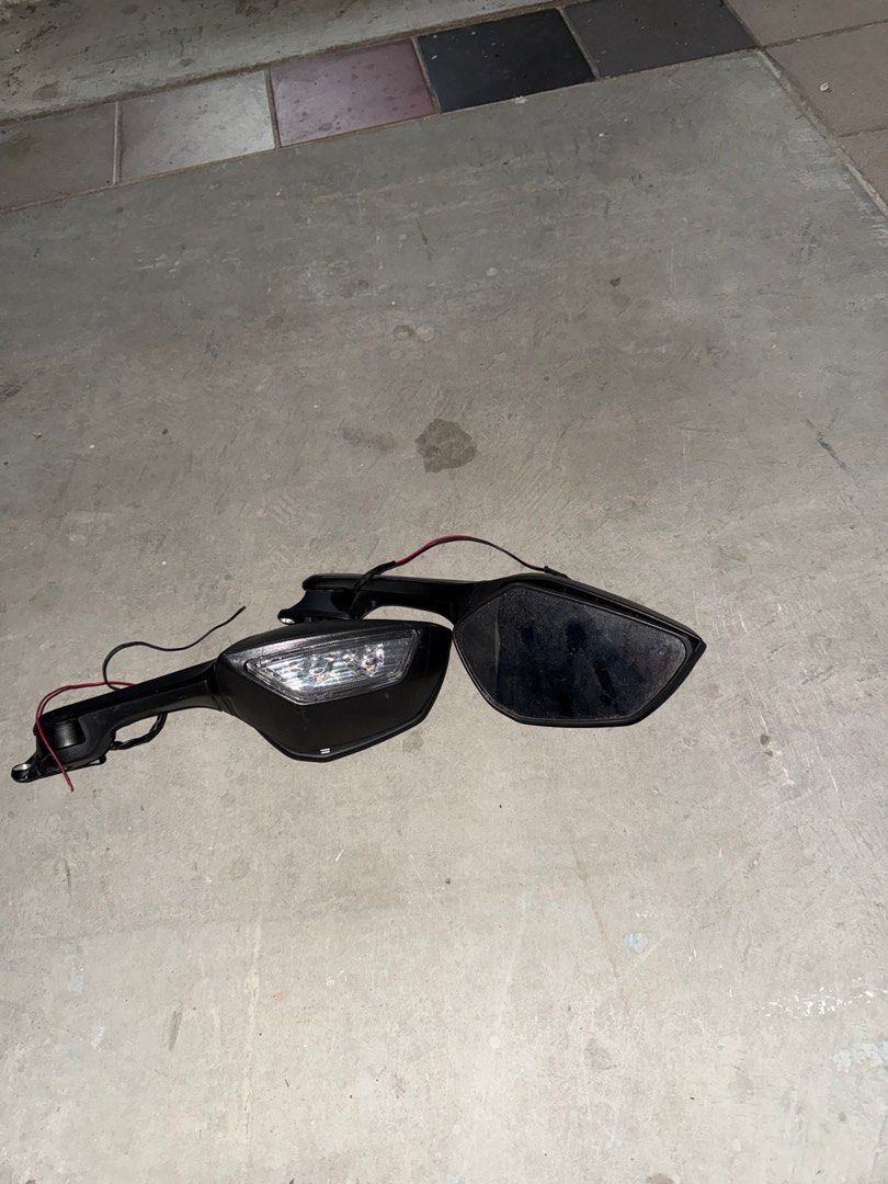 R15 v3 side mirrors wi to indicator, Motorcycles, Motorcycle ...