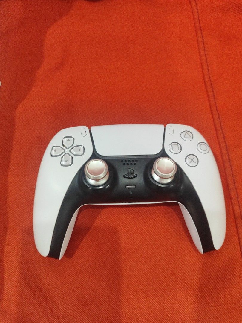 Sony PlayStation 5 DualSense Wireless Controller, 70$ each, Video ...