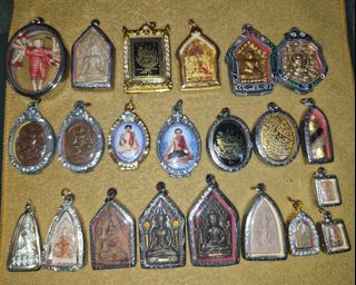 547 All @ $20 Assorted Types of Thai Amulets (Small Amulets), Hobbies ...