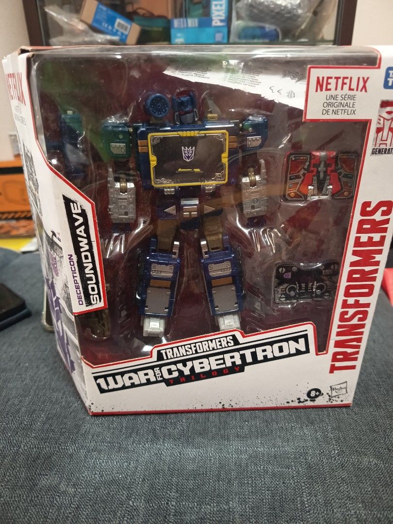 Transformers Netflix Soundwave Action Figure, Hobbies & Toys, Toys ...