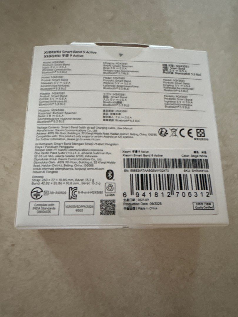 Xiaomi Smart Band 9 Active - White, Mobile Phones & Gadgets, Wearables & Smart Watches on Carousell