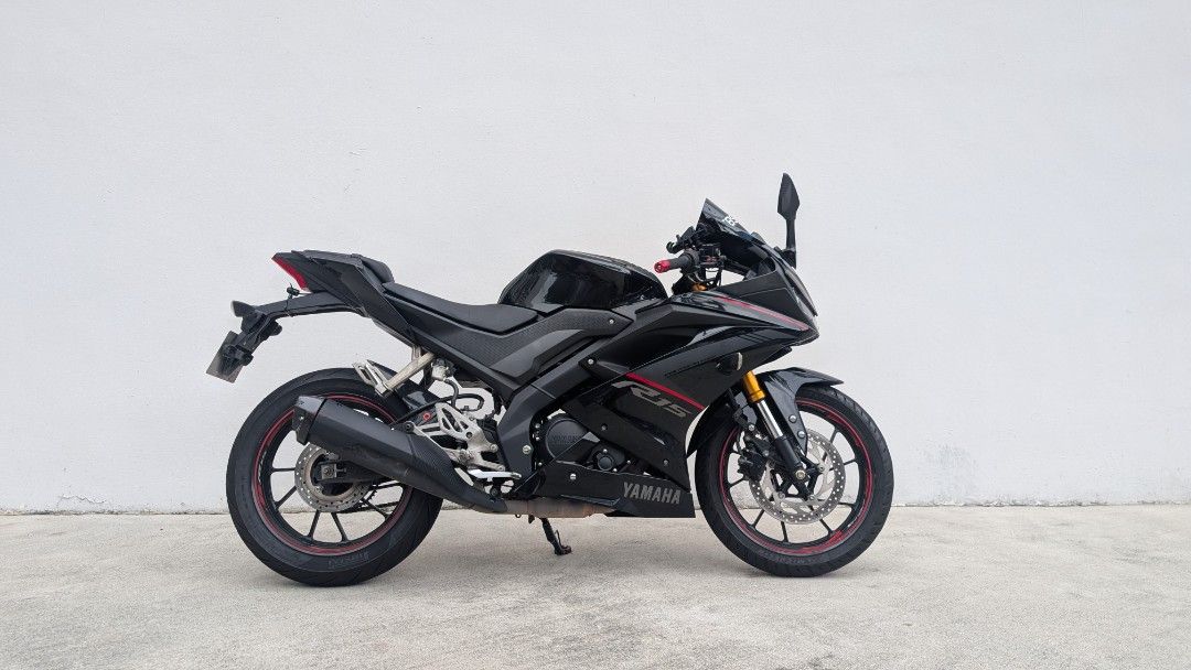 Yamaha R15 V3: COE Sep 2028, Motorcycles, Motorcycles for Sale, Class ...