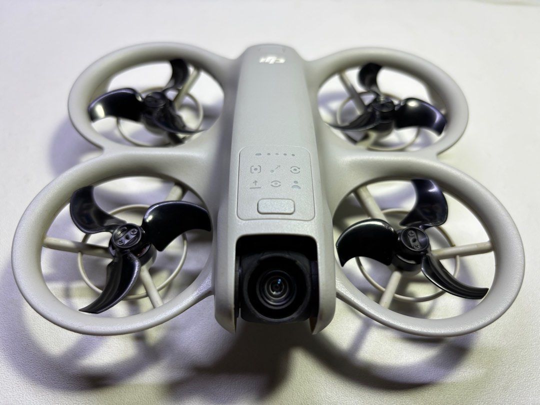 DJI Neo Upgraded to Master Airscrew Props, Photography, Drones on Carousell