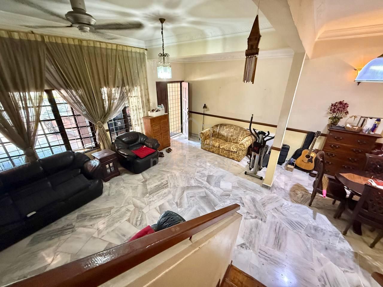 Freehold 💥 USJ 6 Subang Jaya 2 Storey Terrace House Non Bumi, Property, For Sale on Carousell