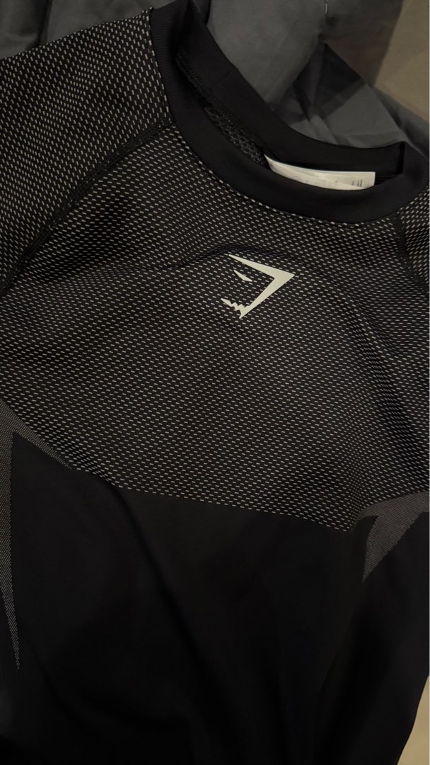 Gymshark Onyx v5, Men's Fashion, Activewear on Carousell