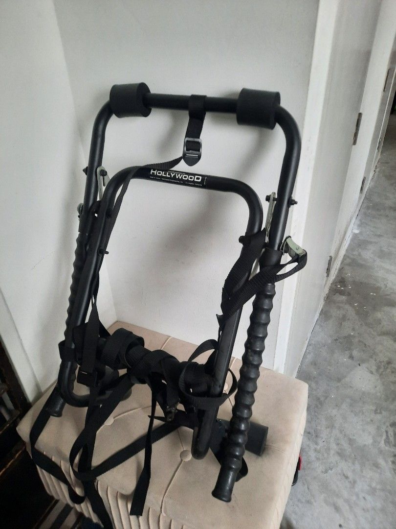Hollywood Racks Bike Rack, Sports Equipment, Bicycles & Parts, Parts & Accessories on Carousell