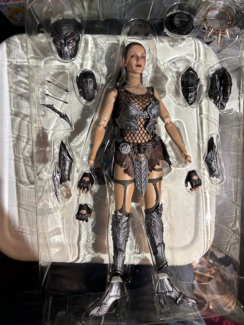 Hot Toys 1/6 HAS001: AVP Alien VS Predator She Predator Machiko ...