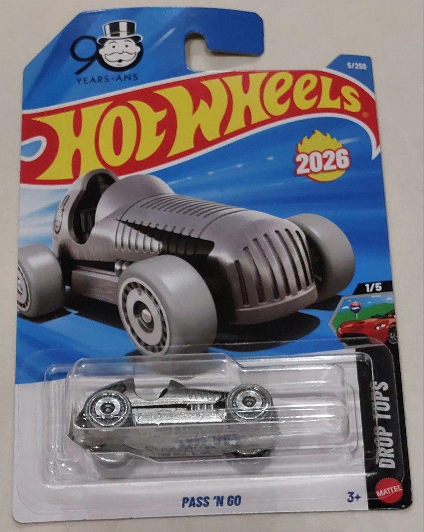 Hot Wheels 2026 Pass 'N Go, Hobbies & Toys, Toys & Games on Carousell