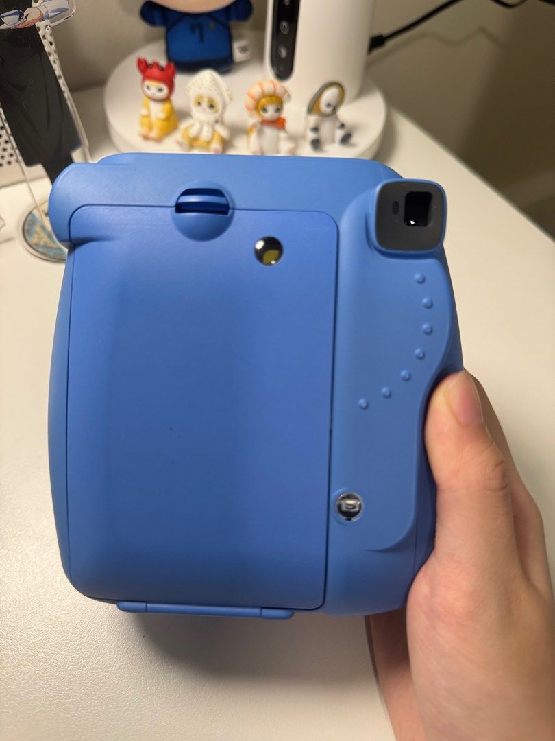 fujifilm instax mini 9, Photography, Cameras on Carousell