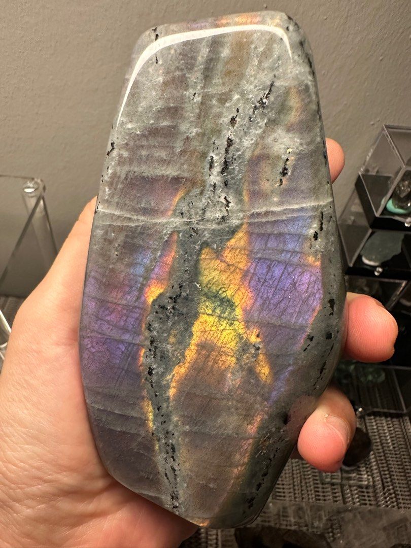 Labradorite Free Form, Women's Fashion, Jewelry & Organisers, Precious ...